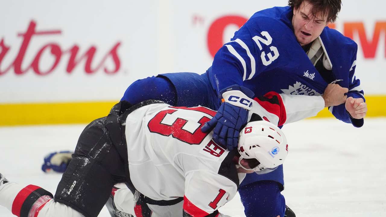 At the end of the year, Nico Hischier got into a fight instead of ...