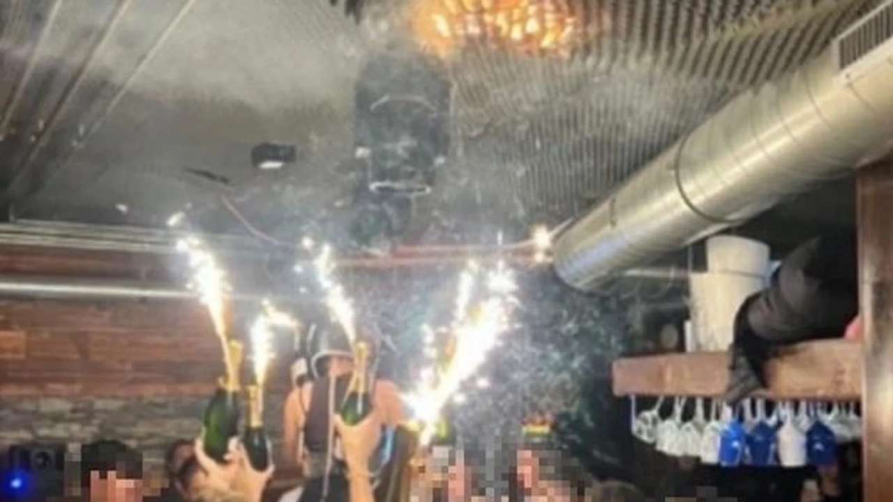 Drei Bundesräte an Gedenkfeier ++ Nationale Politiker stellen ...